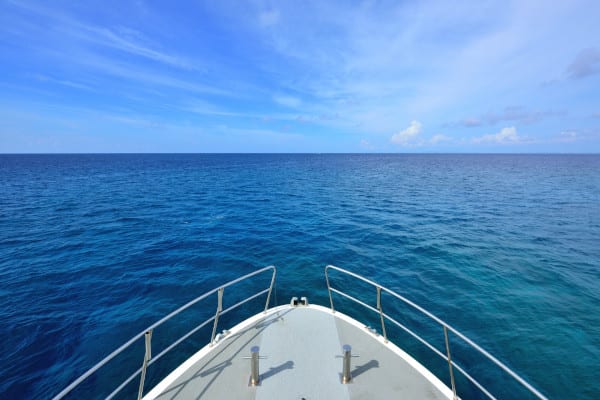 Why You Need a Custom Marine Rail Fabricator | Stainless Outfitters Inc.